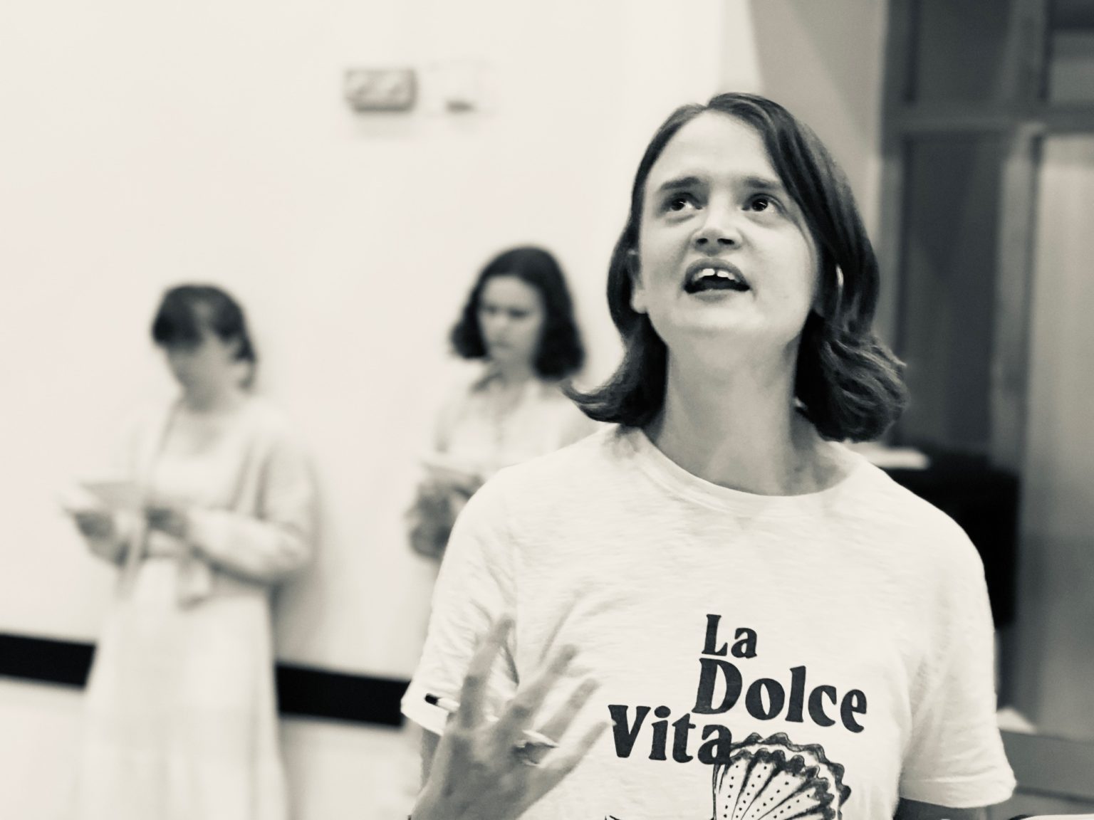 Lisa Krow – charleshutchpress